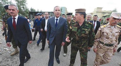 وزير الدفاع العراقي يطلب مساعدة أربيل في تشكيل فرقة لتحرير الموصل ...